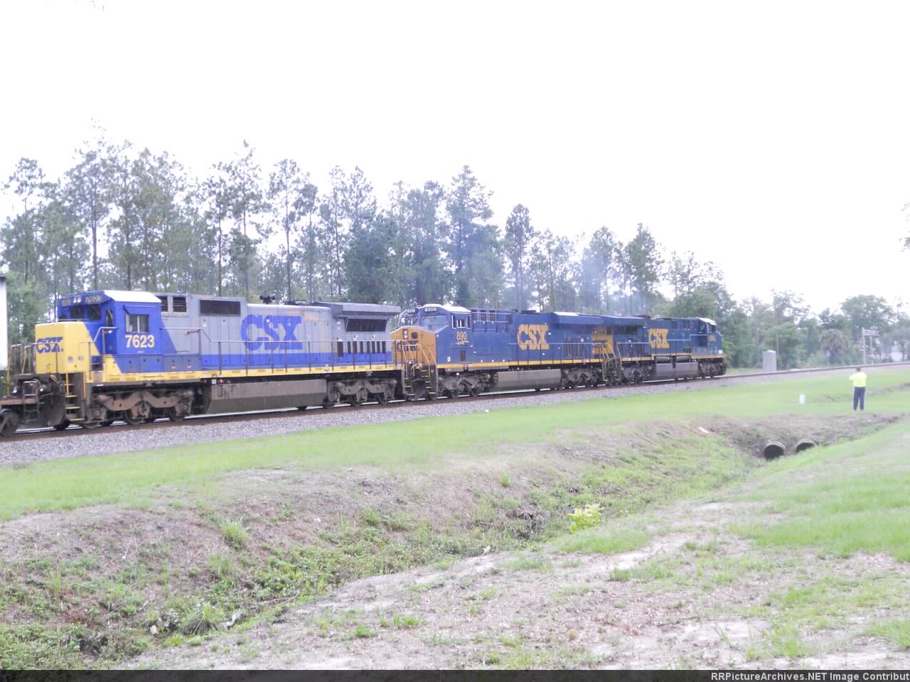 CSX Q032